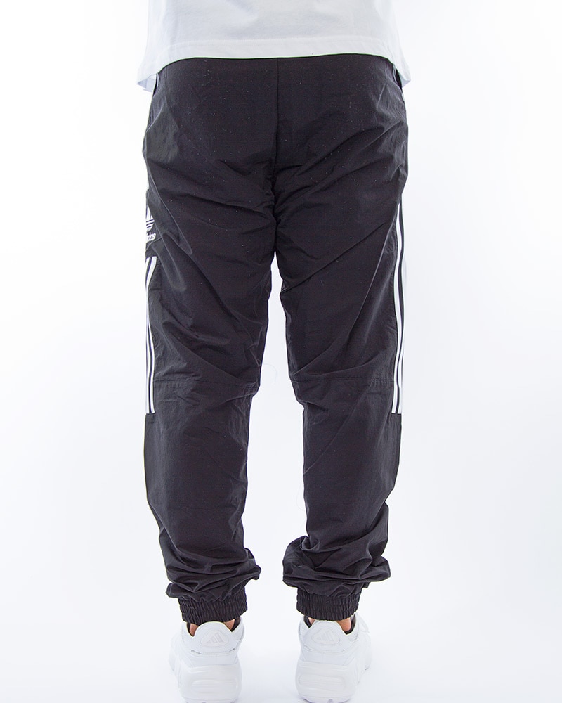 adidas Originals Woven Trackpant | ED6097 | Svart | Kläder | Footish