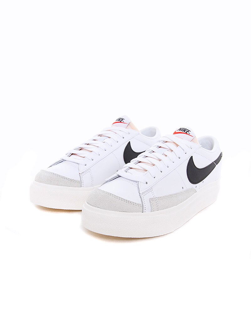 Nike Wmns Blazer Low Platform | DJ0292-101 | Weiss | Sneakers | Schuhe ...